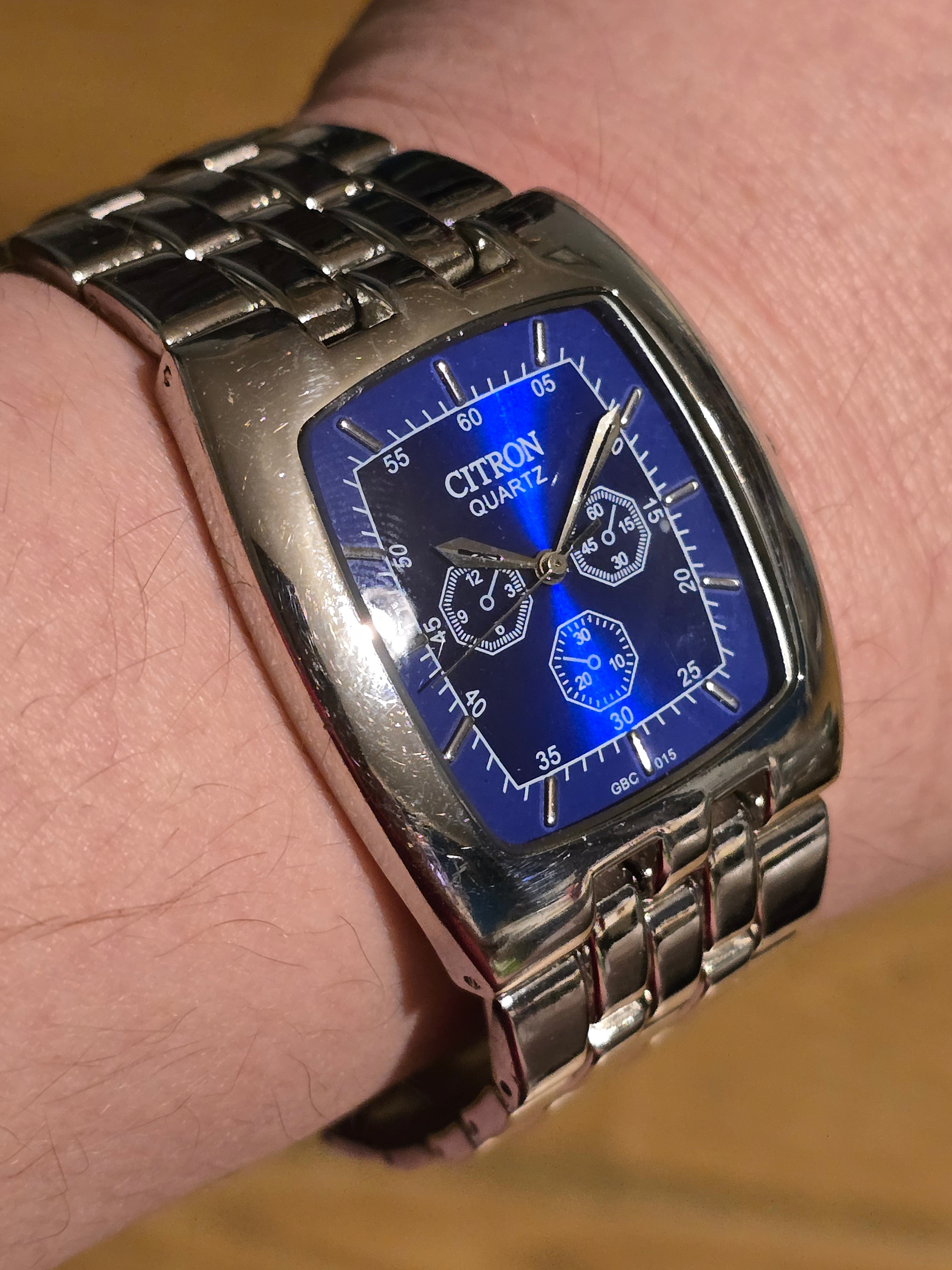 Citron Mens Quartz Watch - Pre-owned – West Yorkshire Watches